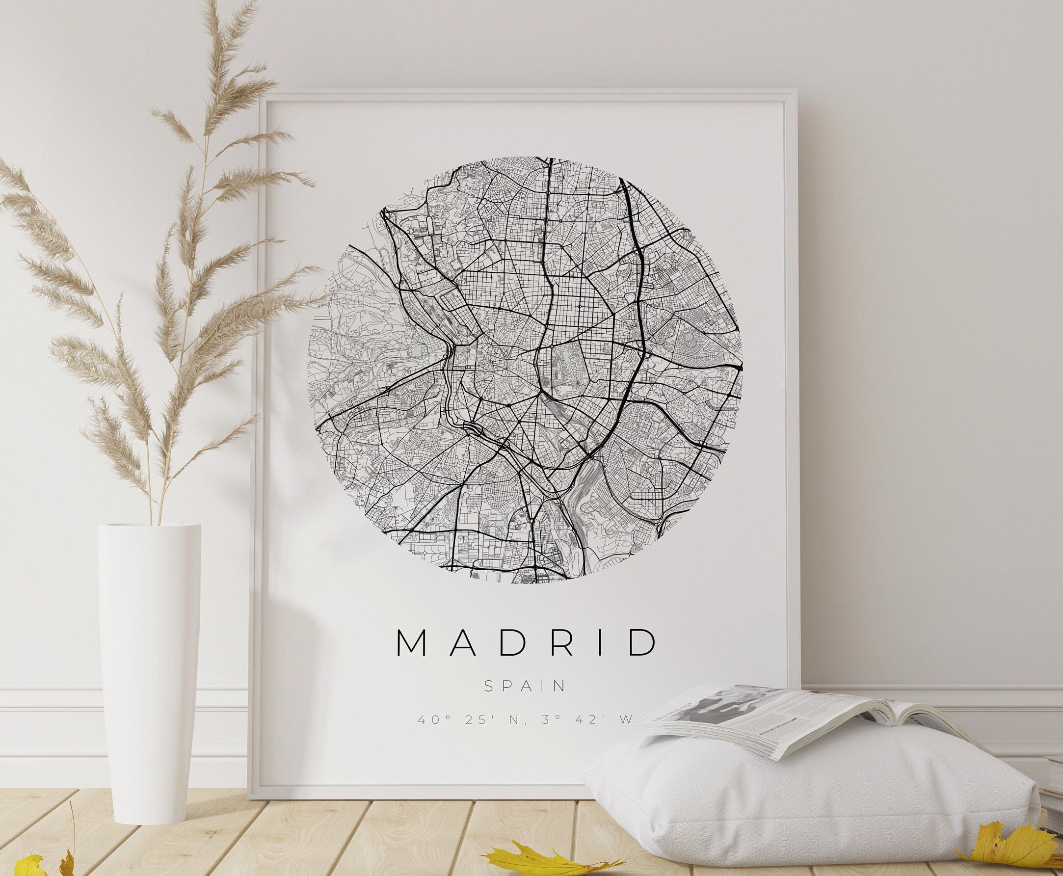 Madrid Map Poster Minimalist Print Circle Map Madrid Map - Etsy