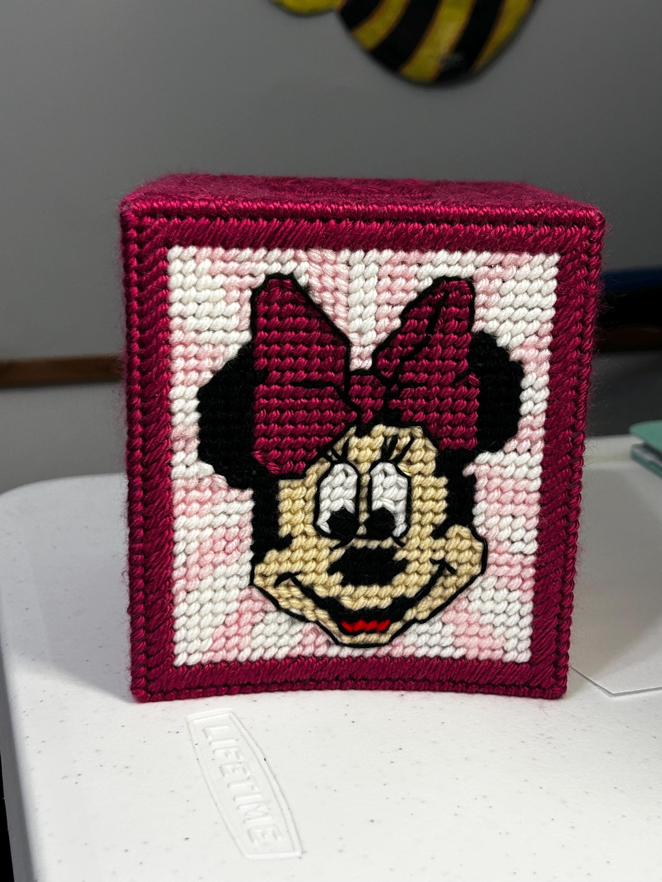 Minnie Mouse Plastic Canvas Tissue Box Cover - Etsy