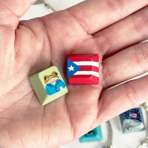 Puerto Rico Themed Keyboard Keycap Keychain | Stress Relief Fidget Toy ...