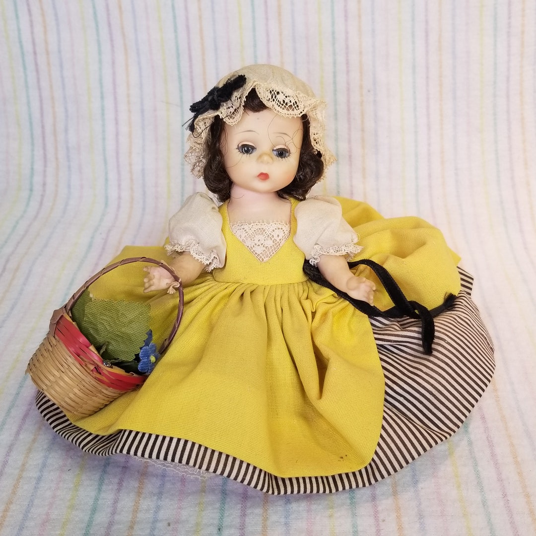 Vintage Madame Alexander French 590 Miniatura Showcase Doll Francia ...