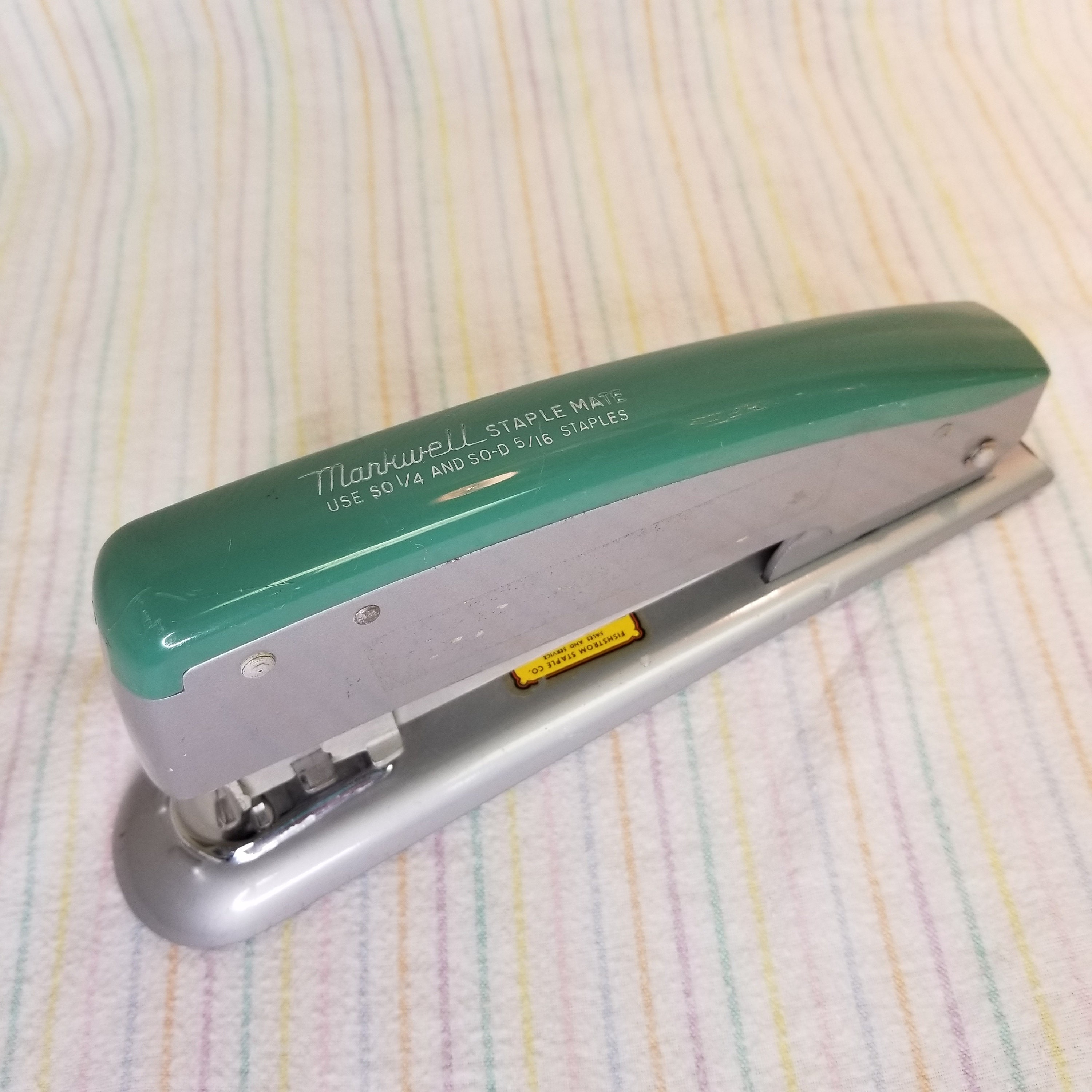 Home & Living New York Vintage Markwell Staple Mate Green Stapler SO 14 ...