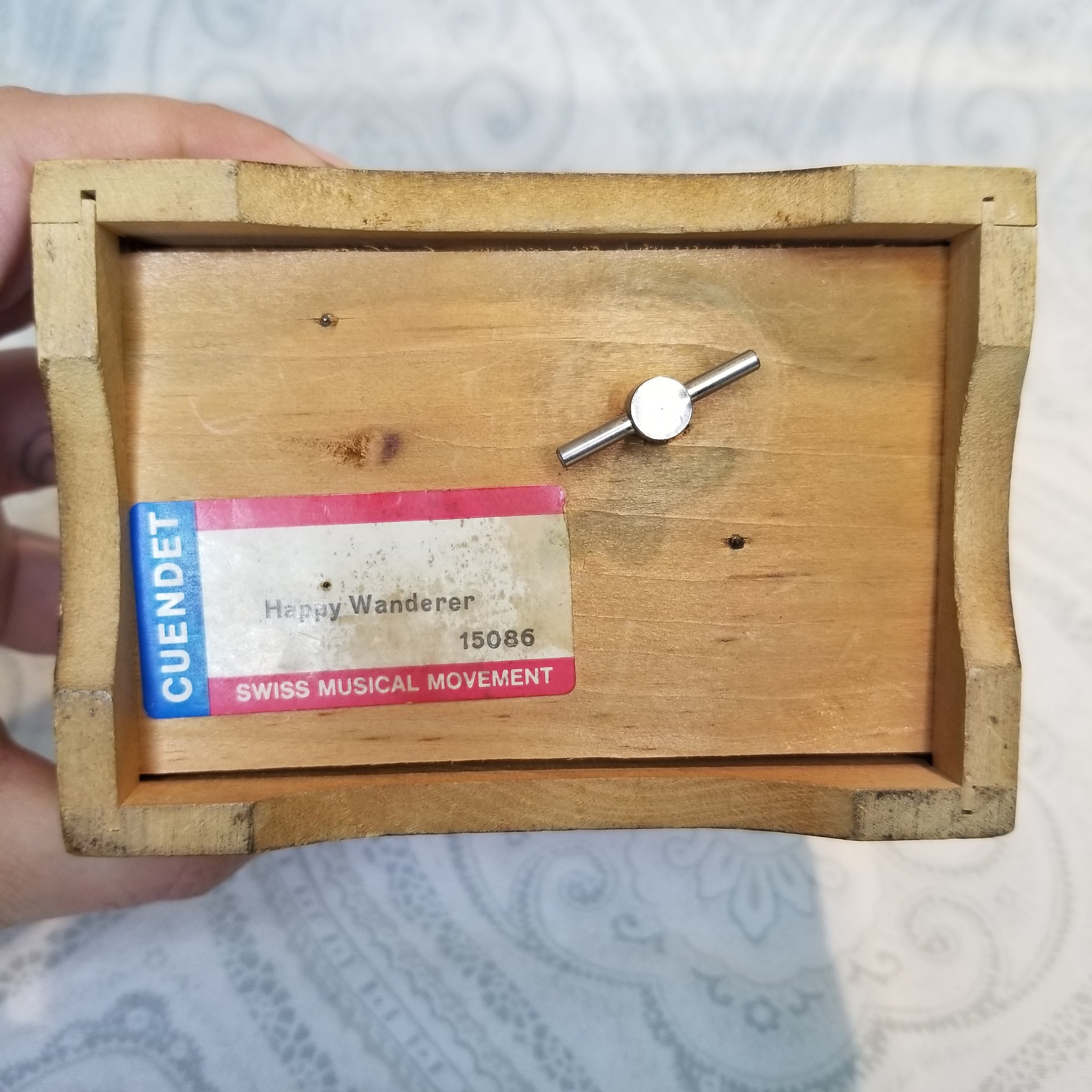 Vintage Cuendet Swiss Musical Movement Music Box Wood happy Wanderer ...