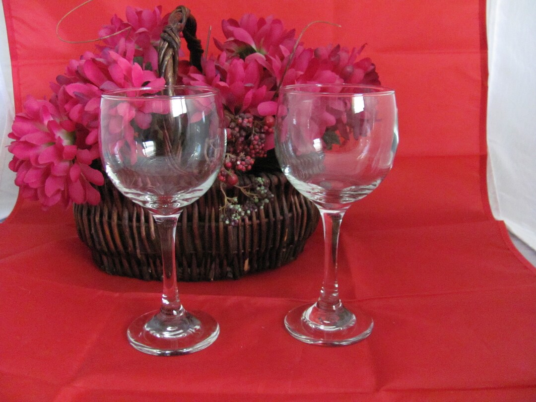 Libbey Wine Glasses Set Of 2 8 Ounce Stemware Vintage 1970s Clear Glass Etsy