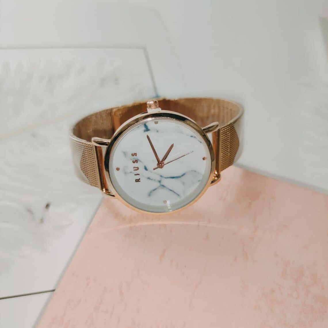 Premium Rose Women's Watch With Bracelet - Etsy UK