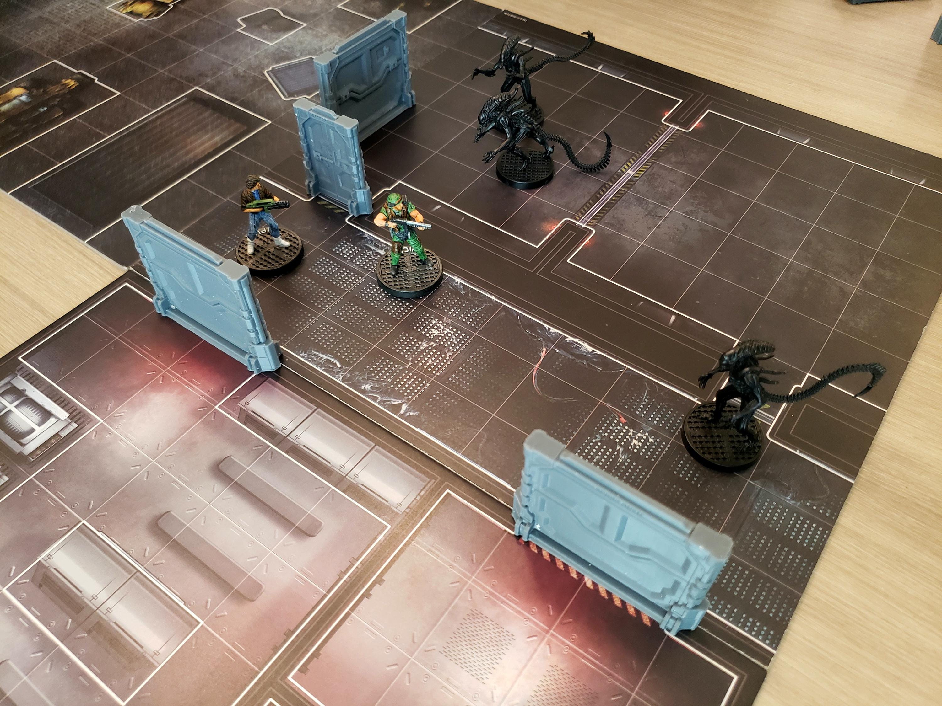 Barricaded Double Door Model for Aliens: Another Glorious Day in the ...