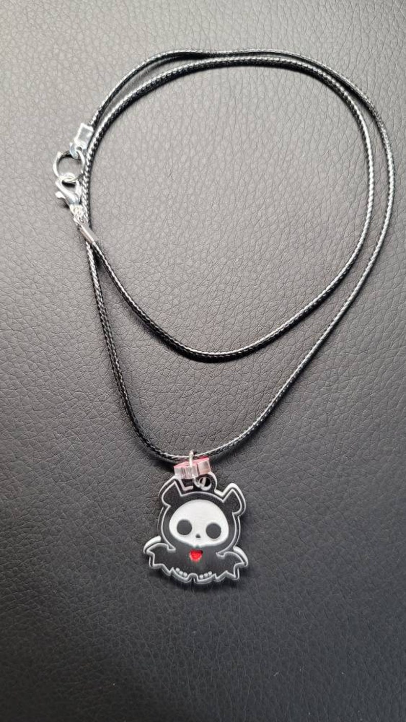 Skelanimals Inspired Necklace - Etsy