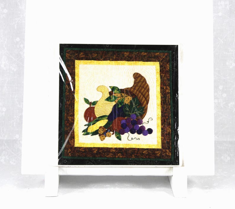Vintage 1992 Cornucopia Quilt Pattern: Fruitful Harvest Applique (1992 ...