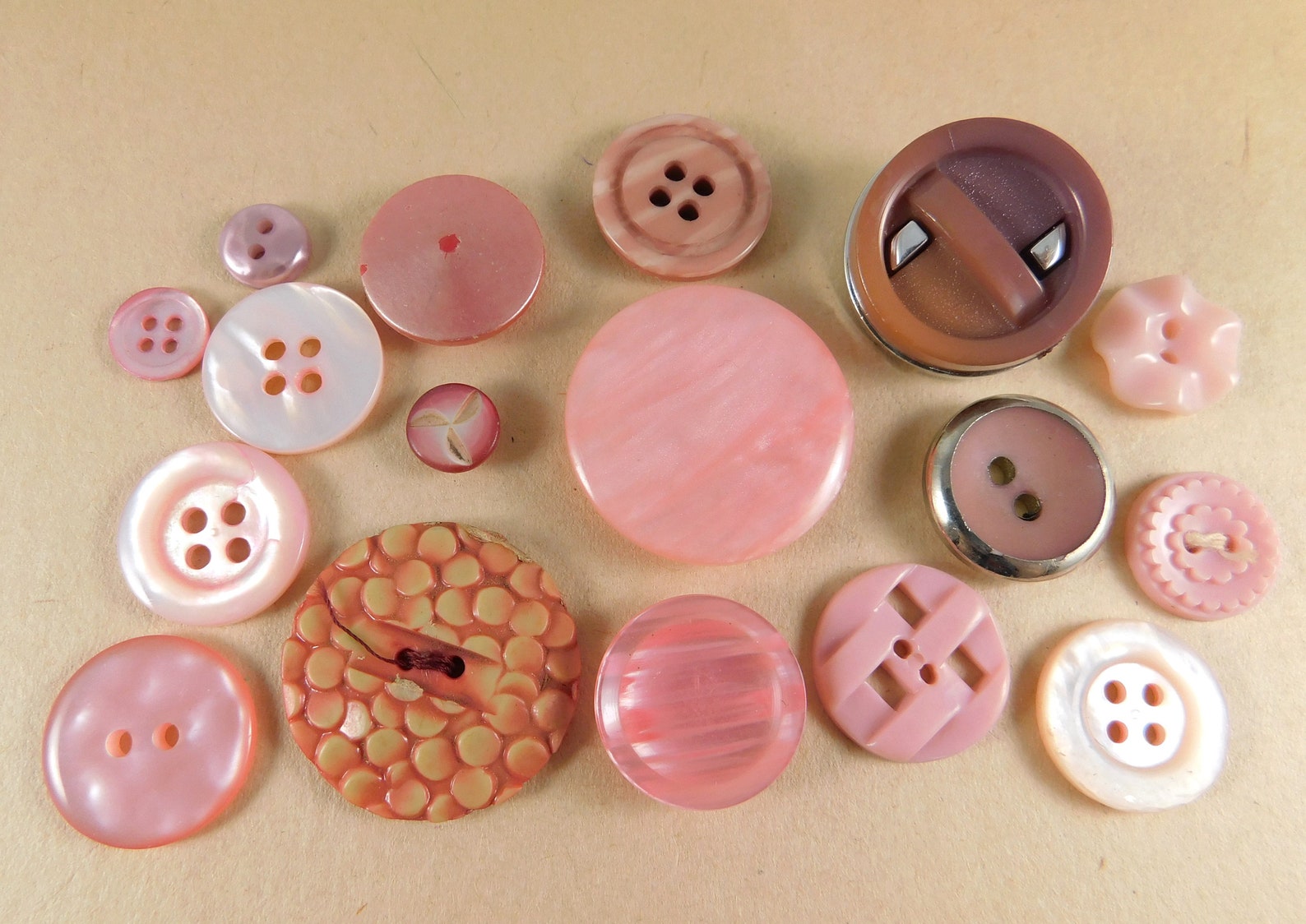 Lot of 17 Assorted Pink Buttons, 40's Thru 60's, Asst. Sizes & Styles ...