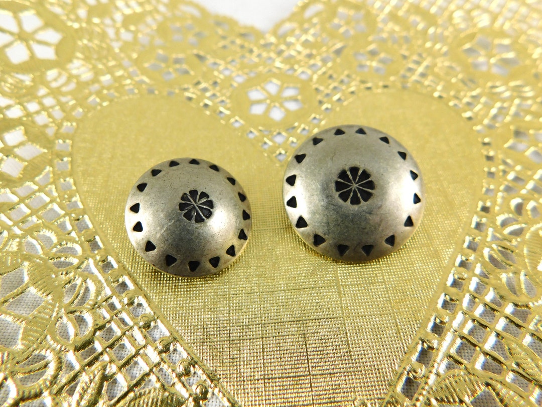 Two Vintage Silver Southwest Style Buttons, M 840 Design, 2 Sizes ...