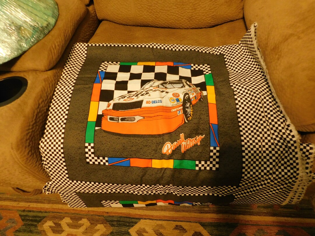 Vintage 2000 NASCAR Fabric Panel: Darrell Waltrip #17 Checkered Flag - Etsy