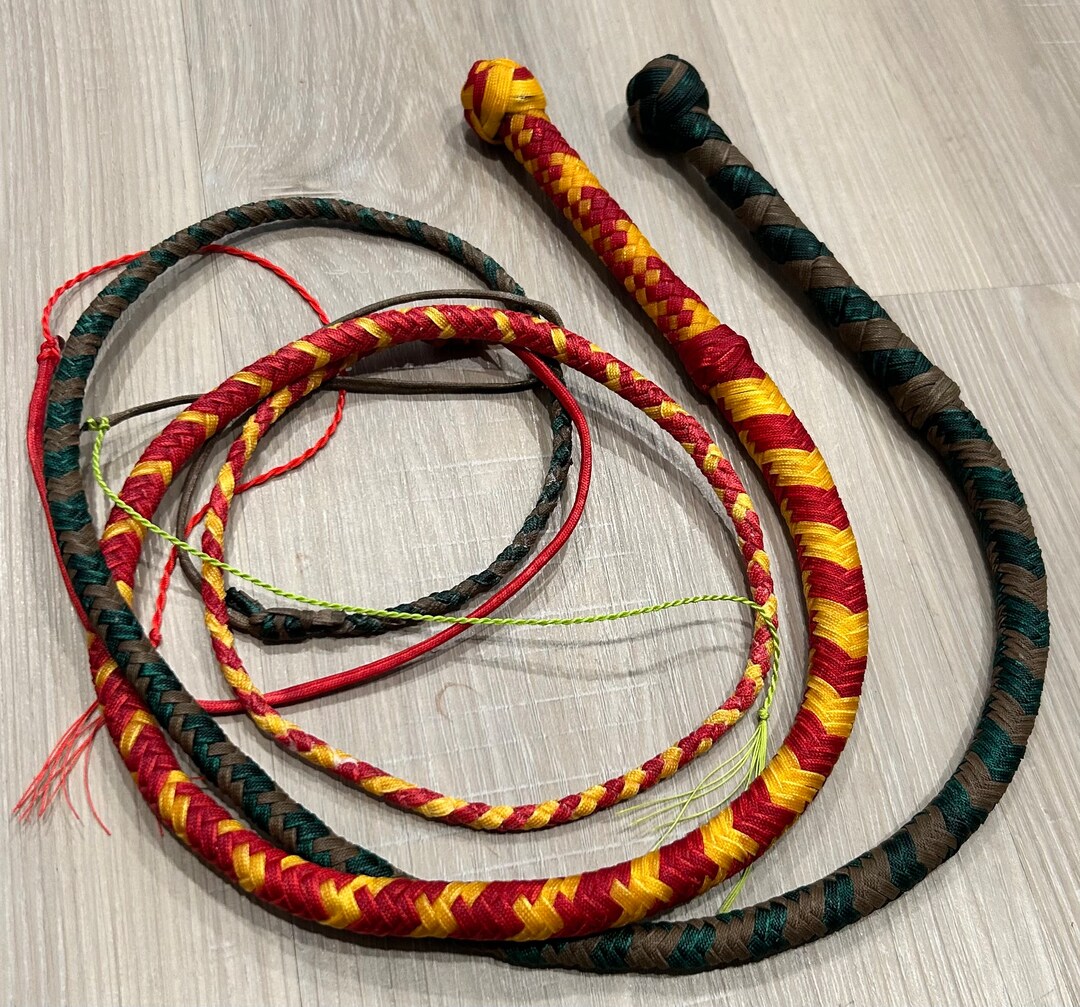 4’ Custom Paracord Mini Bullwhip - Etsy