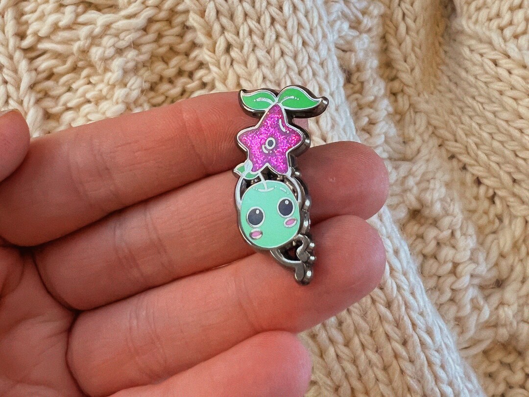 Glitter Junimo Enamel Pin / Stardew Valley Hard Enamel Pins - Etsy