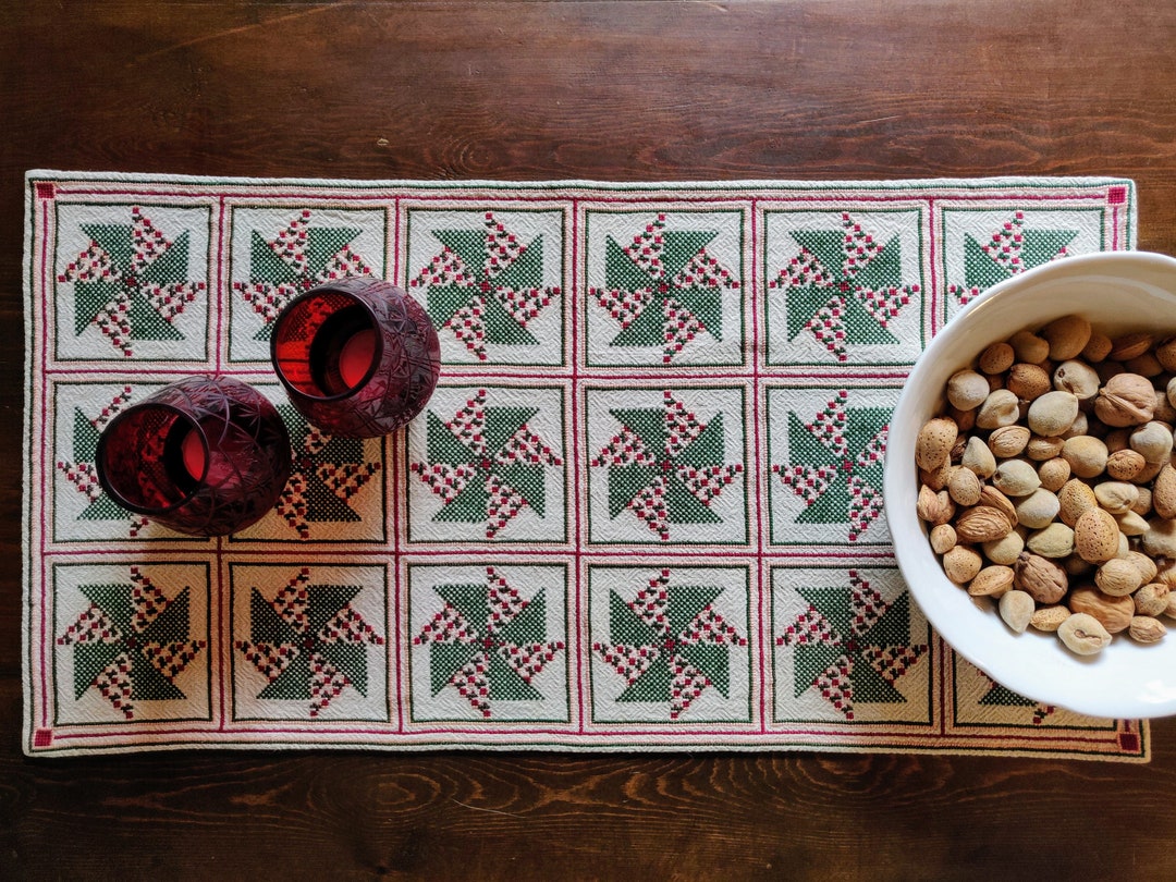 Cross Stitch Pinwheel Pattern Table Runner. American Patchwork. - Etsy