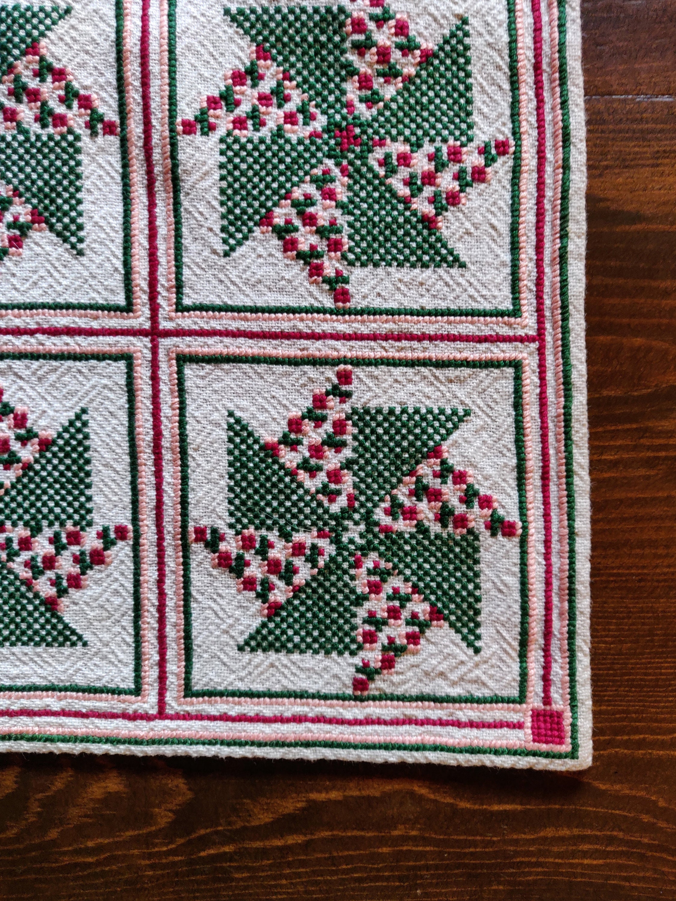 Cross Stitch Pinwheel Pattern Table Runner. American Patchwork. - Etsy