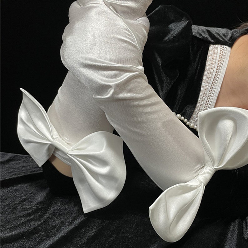 White Satin Opera Glovesblow Glovesvintage Hepburn - Etsy