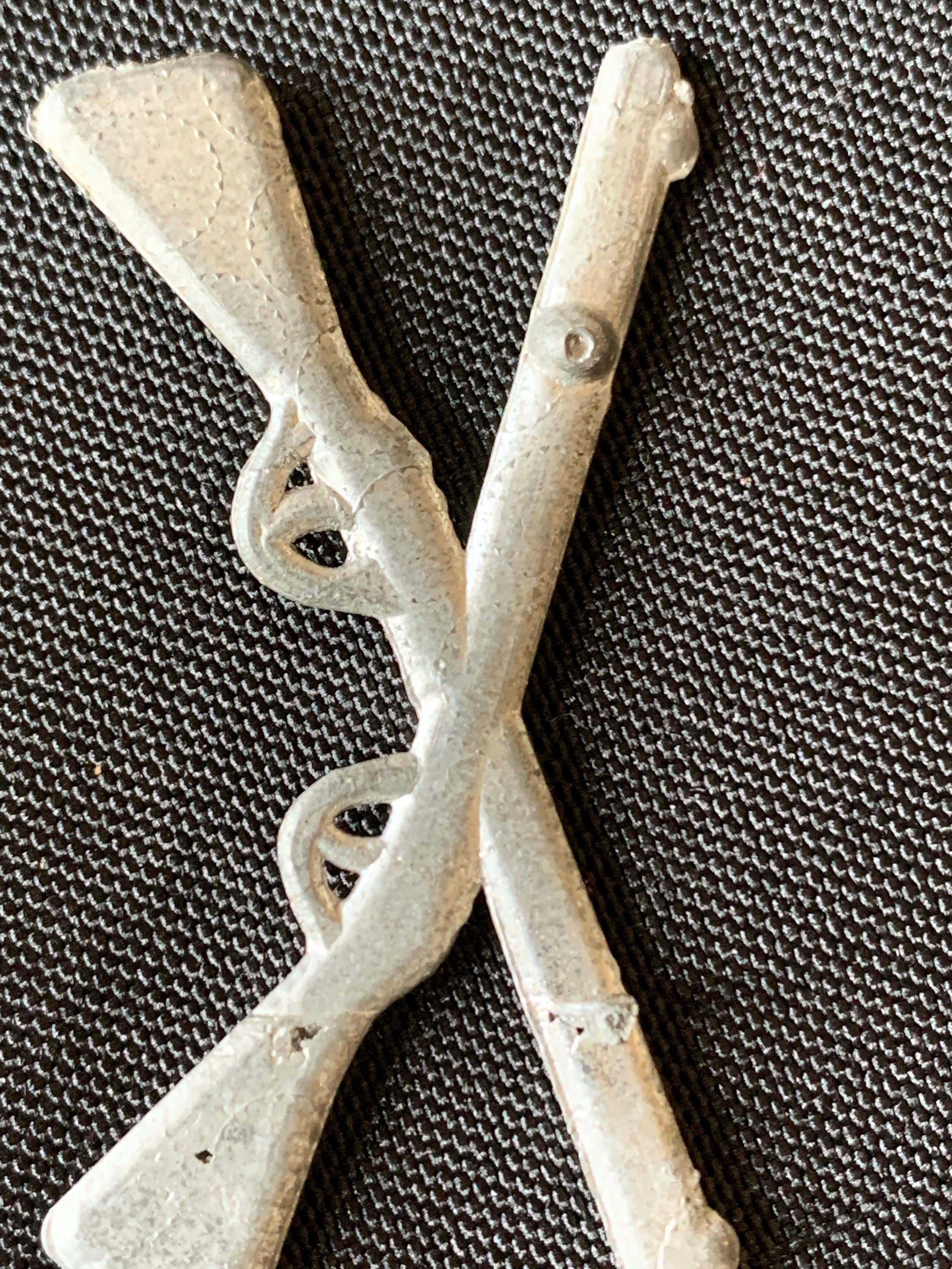 WWI US Army Infantry Crossed Rifles Pin - Etsy