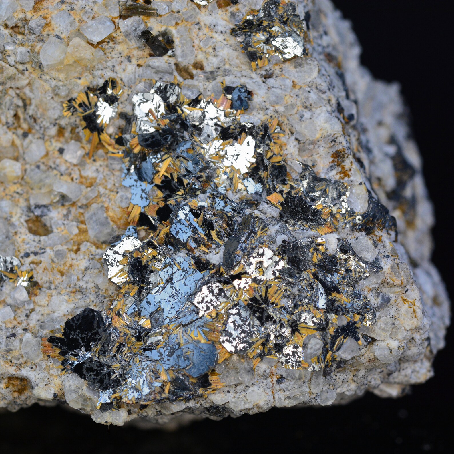 181 Gram Natural Beautiful Hematite With Rutile Specimen From @pakistan ...