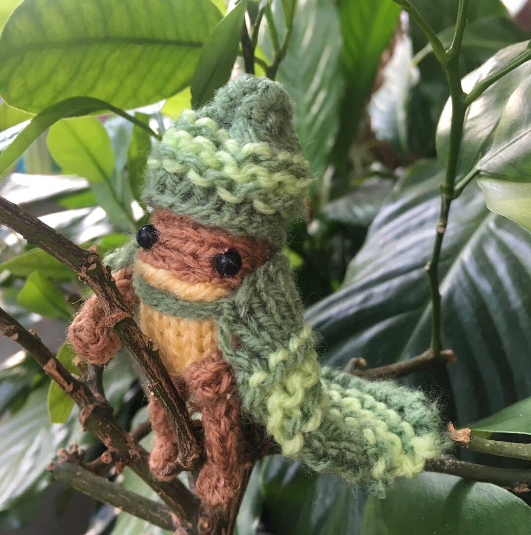 Amigurumi, Handmade, Knitted Frogs | the Frog King With Removable ...