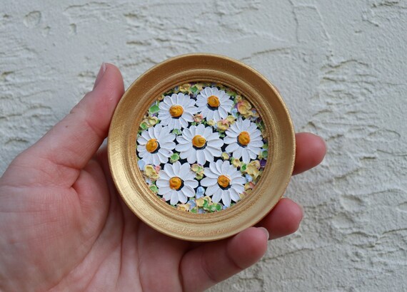 Daisy Miniature Painting Original Floral Art Small Round - Etsy