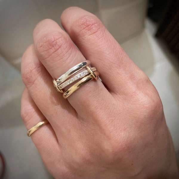 Connected Ring - Etsy