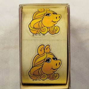 Vintage 1981 Hallmark Miss Piggy Muppets Sticker 2”x2” Roll of 27 ...
