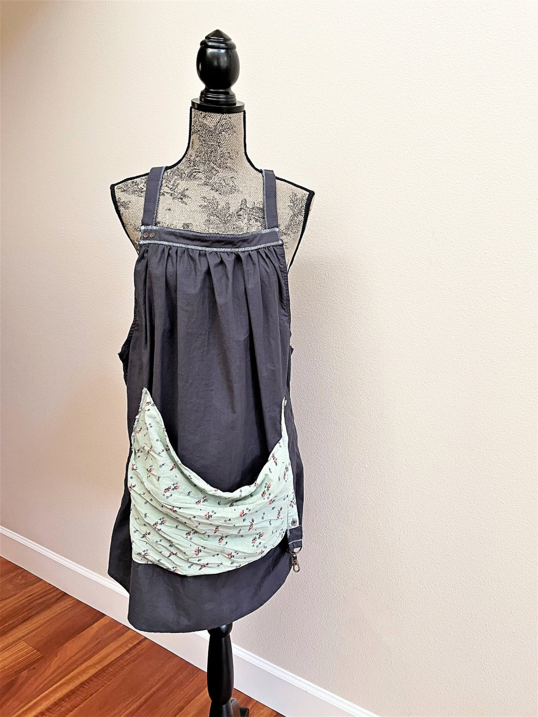 Mon Chéri ~ Upcycled Apron ~ Romantic ~ Floral ~ Gray ~ Small to Medium ...