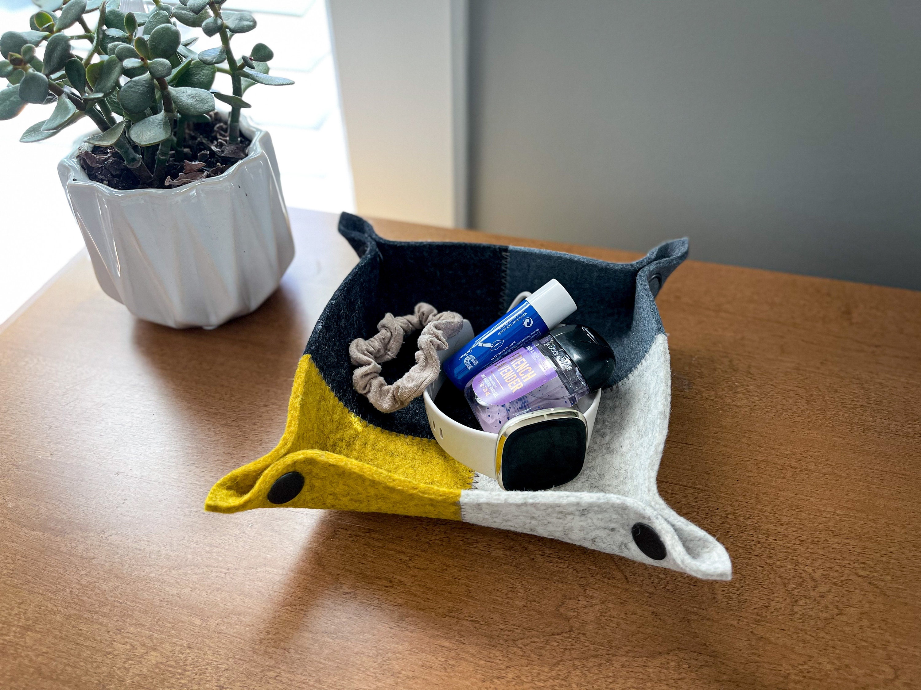 Hand-cut Geometric Cool Modern 100% Merino Wool Felt Valet Tray, Travel ...