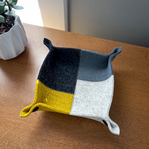 Felt Tray - Etsy