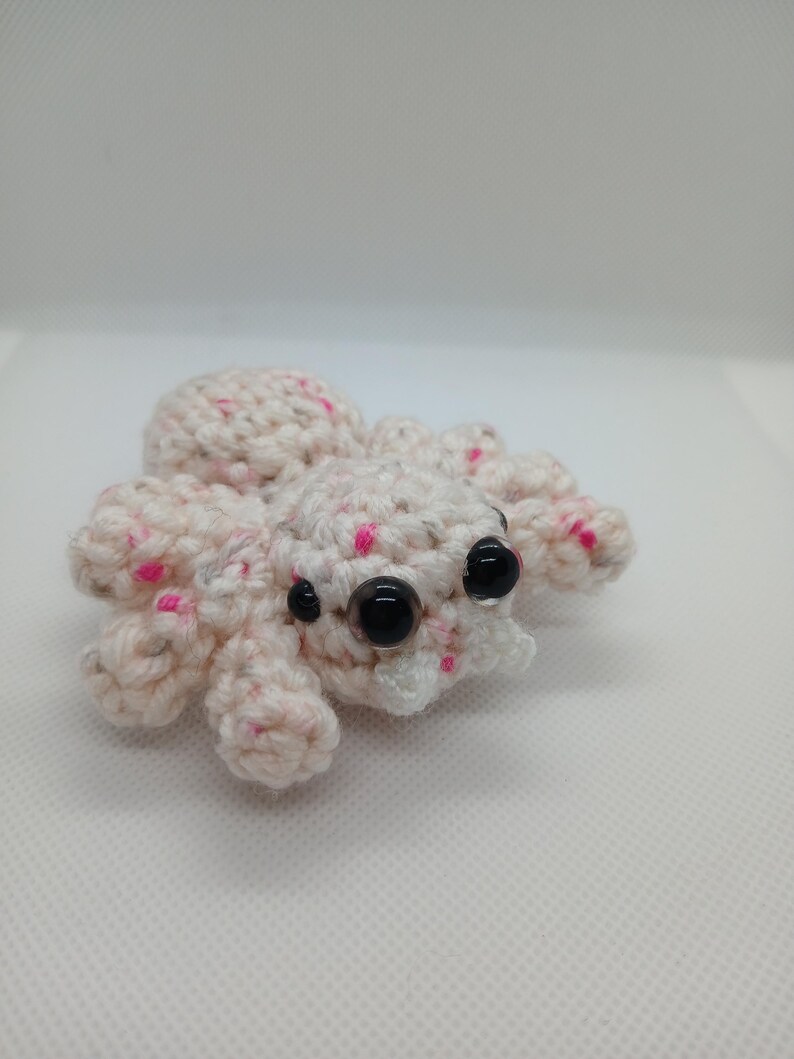 Small Crochet Spider Stuffie - Etsy