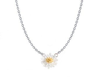 Daisy Pendant | Etsy