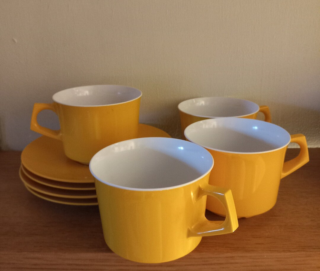 Vintage Melaware Melamine Tea Coffee Set in Sunburst Yellow. Set of 4 ...