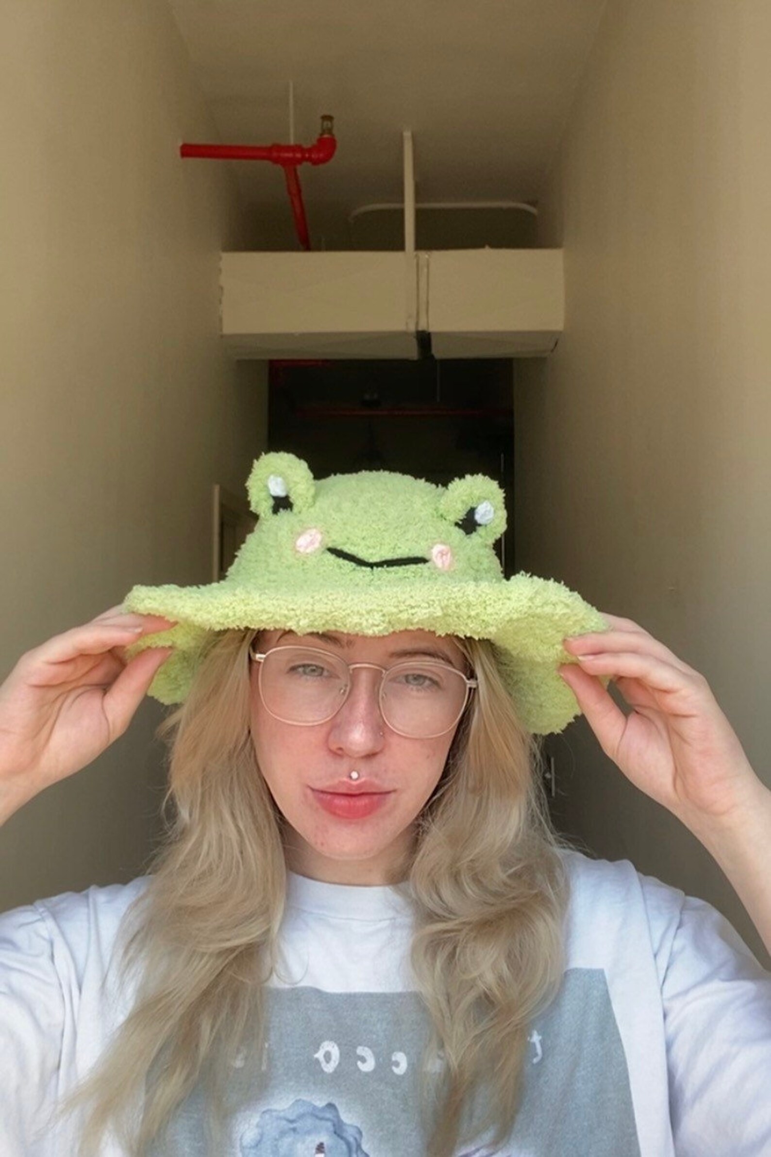 Frog Hat - Etsy UK