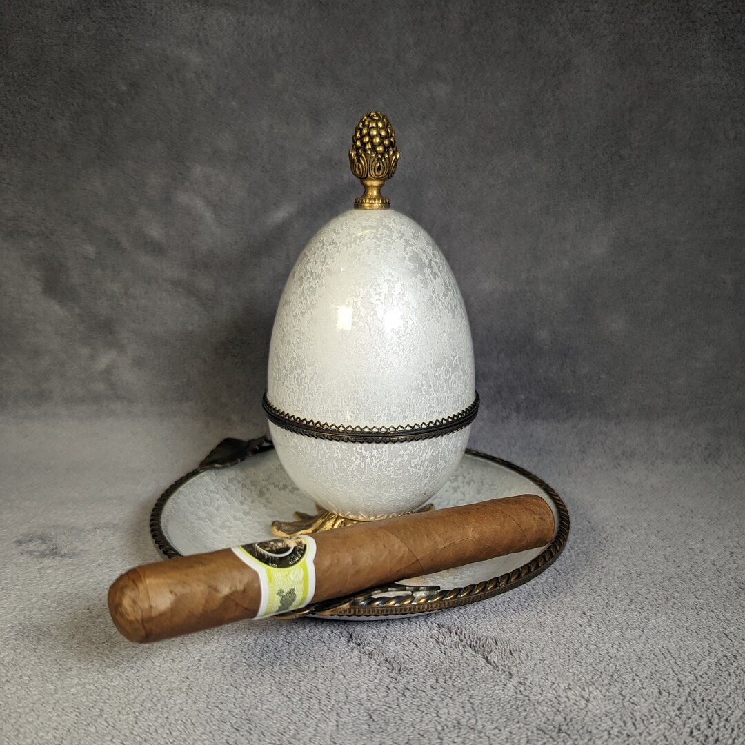 Rare Evans Enamel Jumbo Egg Lighter and Cigarette Cup - Crisp White ...