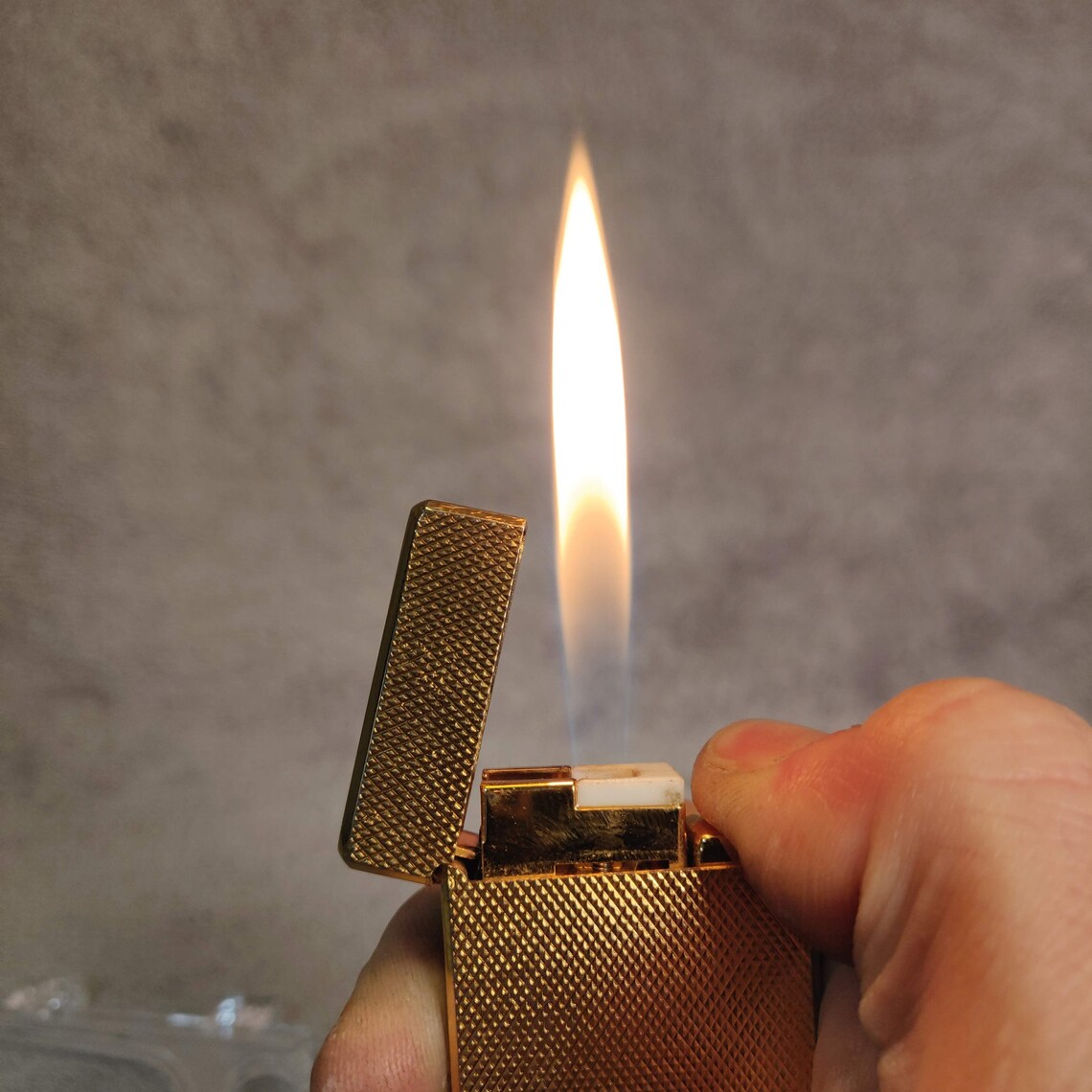 Piezo lighter from old lighter - mytesbook