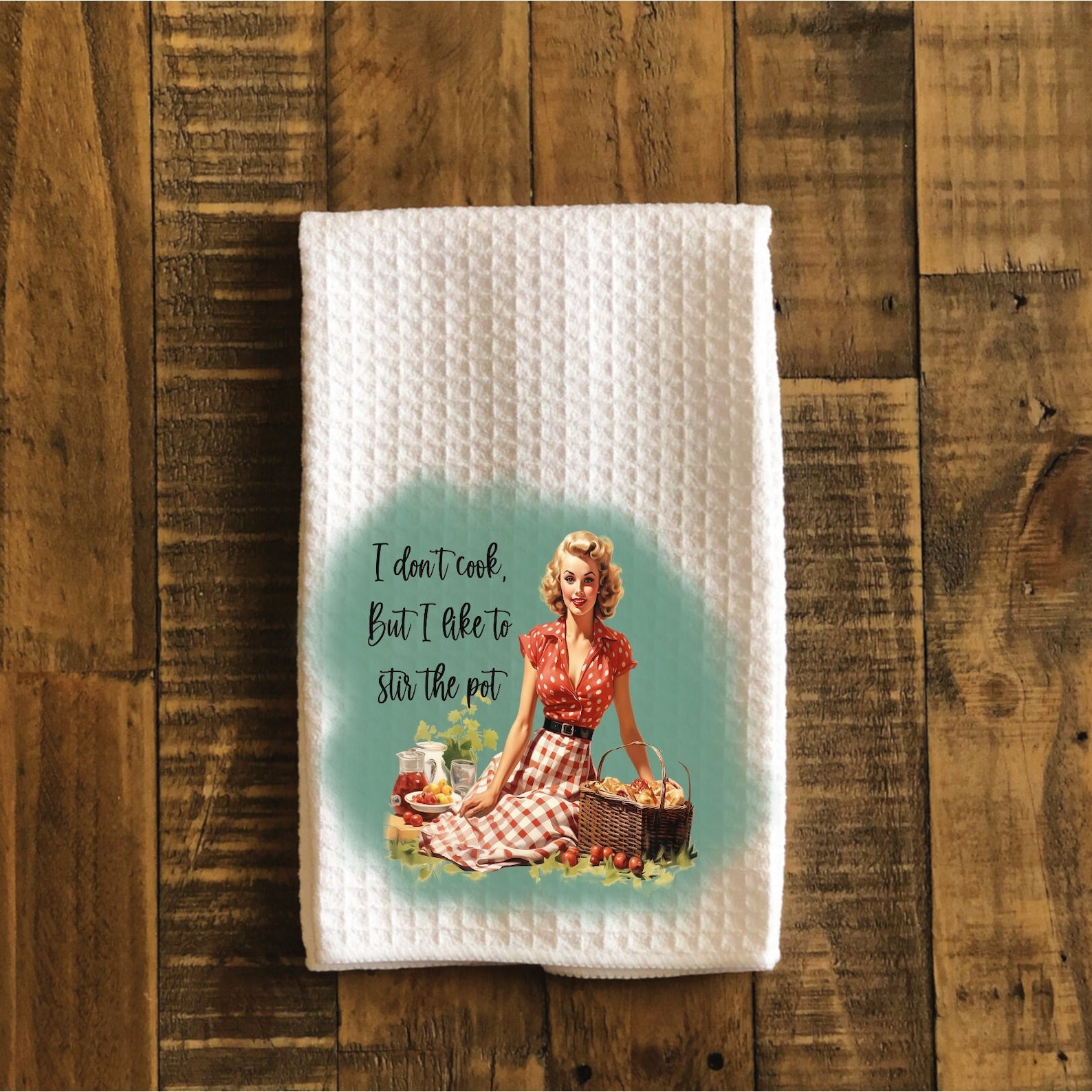 I Don't Cook but I Like to Stir the Pot Funny Dish Towel, Retro ...