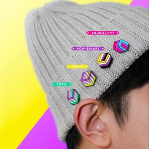 Toric Pin Flag Cube Geometric LGBTQ Pin Lapel Badge Brooch Accessory ...