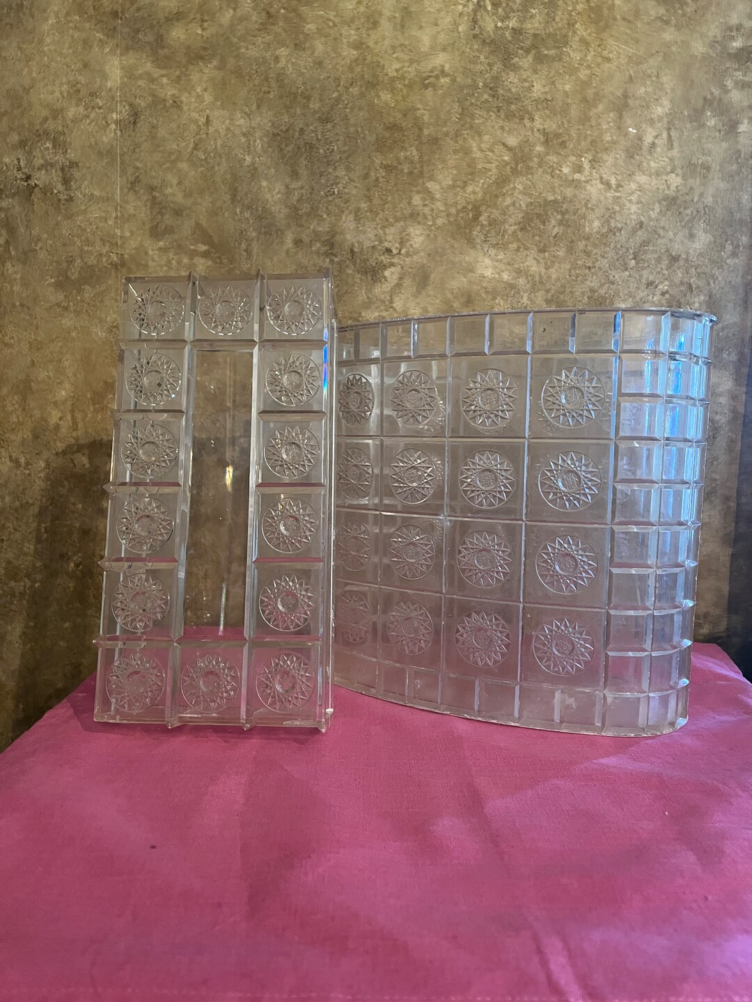 MCM Clear Plastic Acrylic Starburst Design Tissue Holder and ...