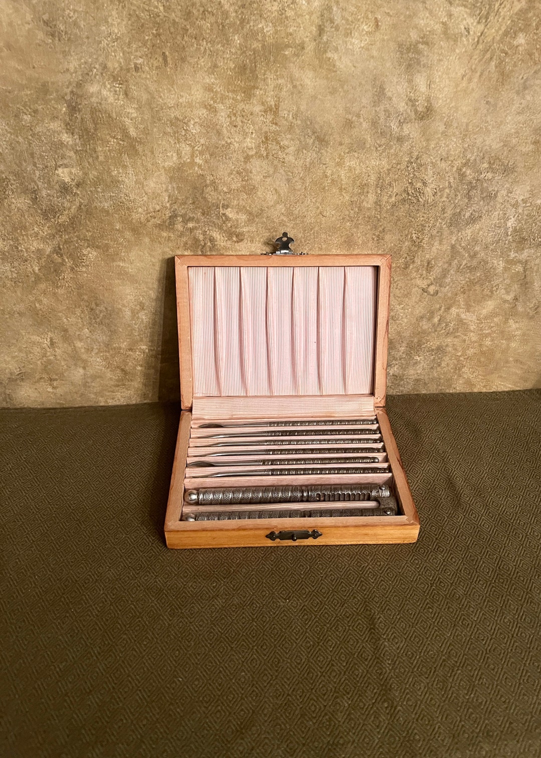 Vintage Nutcracker and 6 Pick Set in Fabric Lined Wooden Box - Etsy