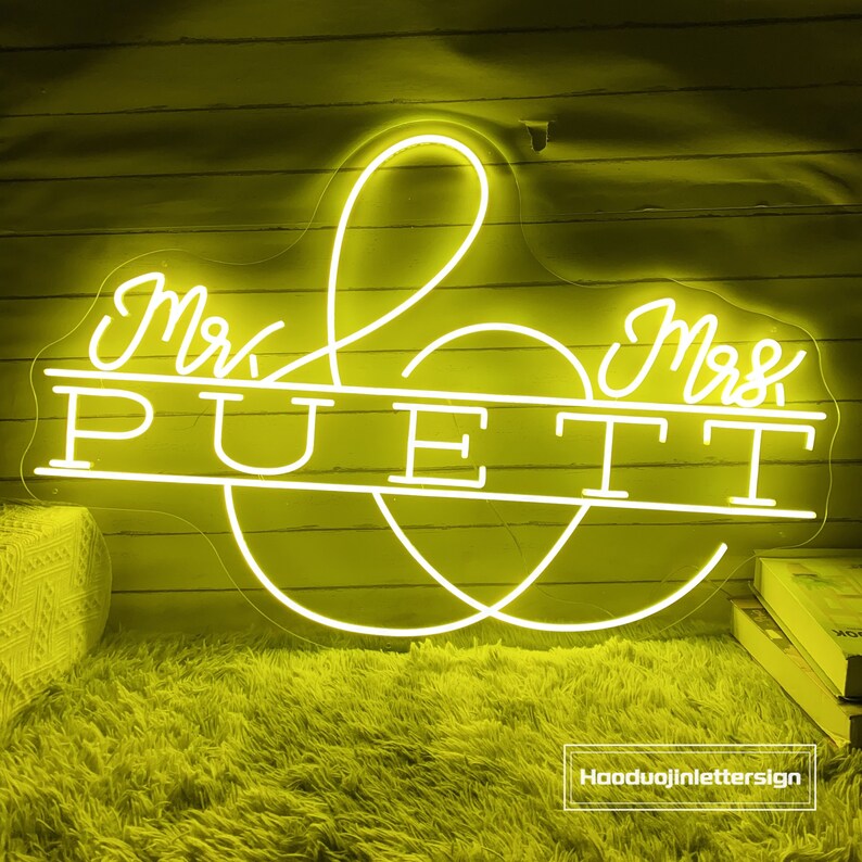 Custom Mr & Mrs Family Name LED Neon Sign: Wedding Decor - Etsy