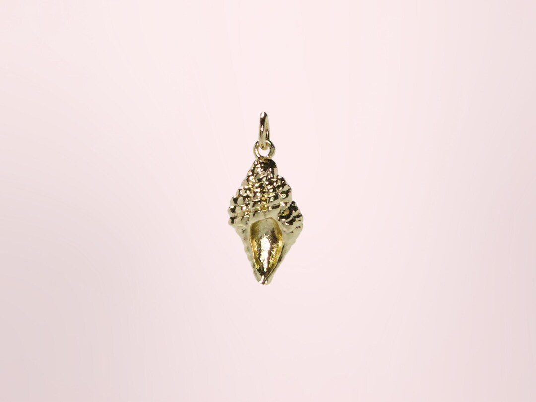 Gold Conch Seashell Charm, 18K Gold Charm, Shell Charm, DIY Charm Bar ...