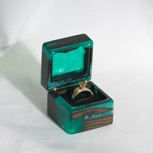 MUSE – green Epoxy Resin & Wood Engagement Ring Box. Personalized ...