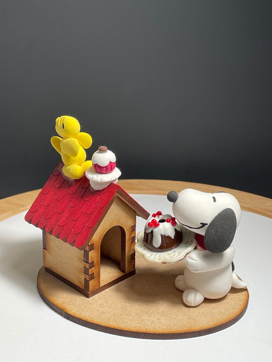 SNOOPY CLAY CAKE- Handmade Clay Snoopy Sharing Cake With Woodstock ...
