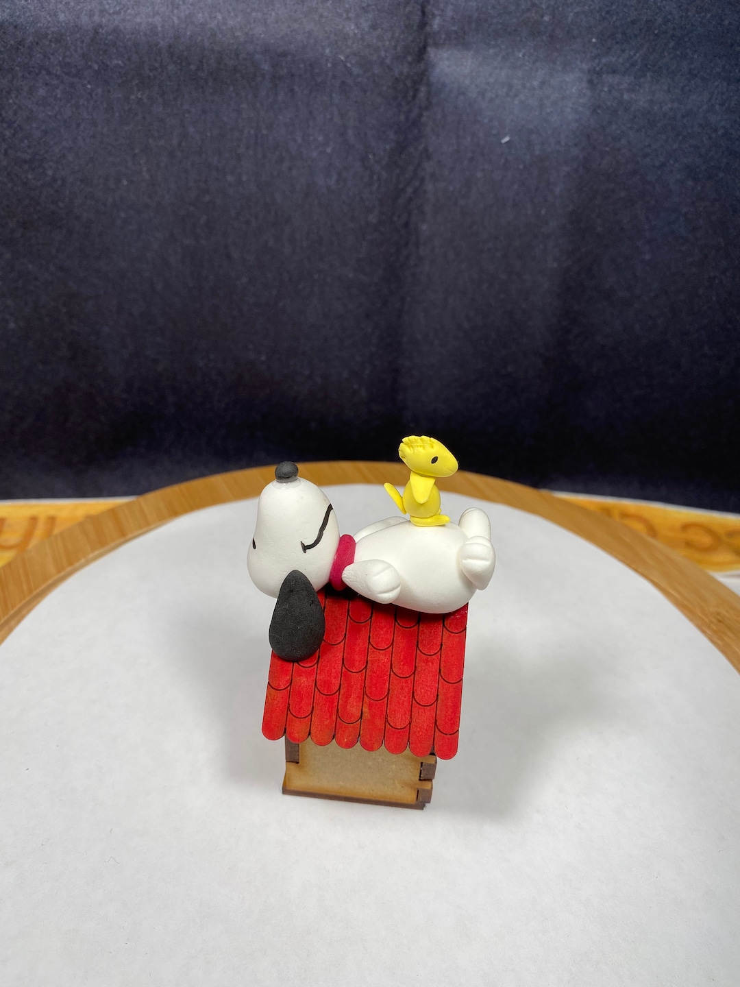 SNOOPY and WOODSTOCK on House- Clay Snoopy and Woodstock on House ...