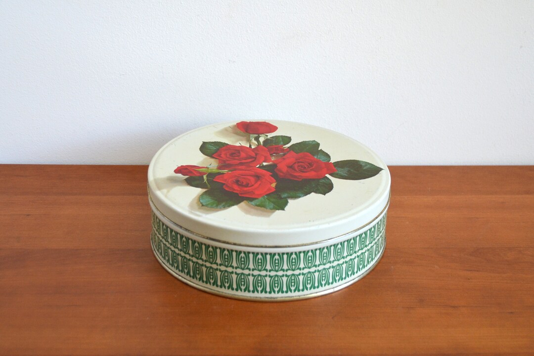 Tin Can Red Roses 60s 50s Tin Red Green Lid Rose Motif - Etsy
