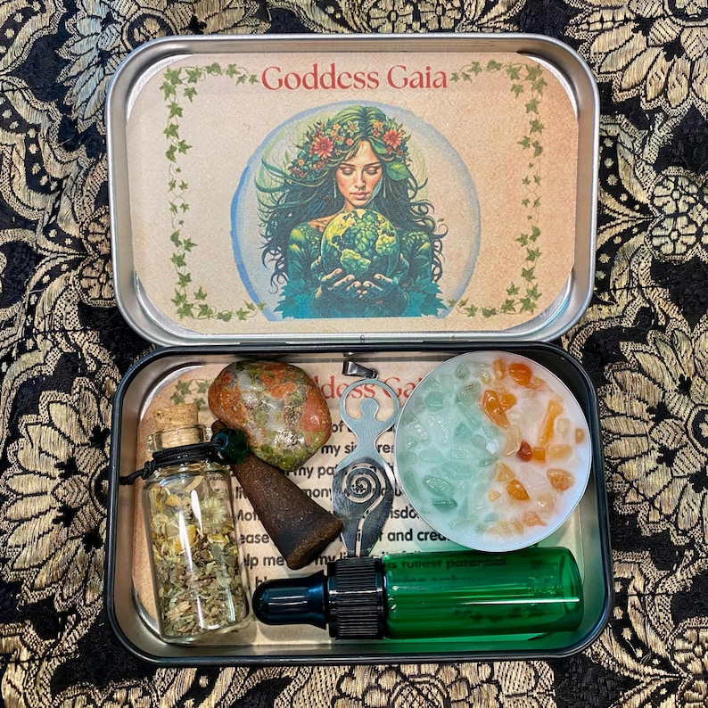 Gaia Altar Tin, Great Earth Mother Shrine Tin, Gaia Travel Altar ...