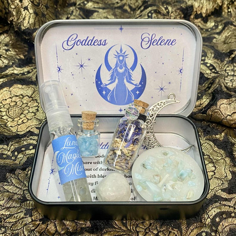 Selene Altar Tin, Goddess of the Moon Offering Shrine, Witchcraft Gift ...