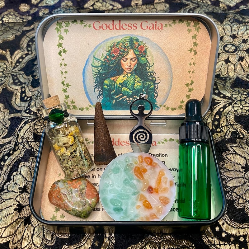 Wiccan Altar Tin - Etsy