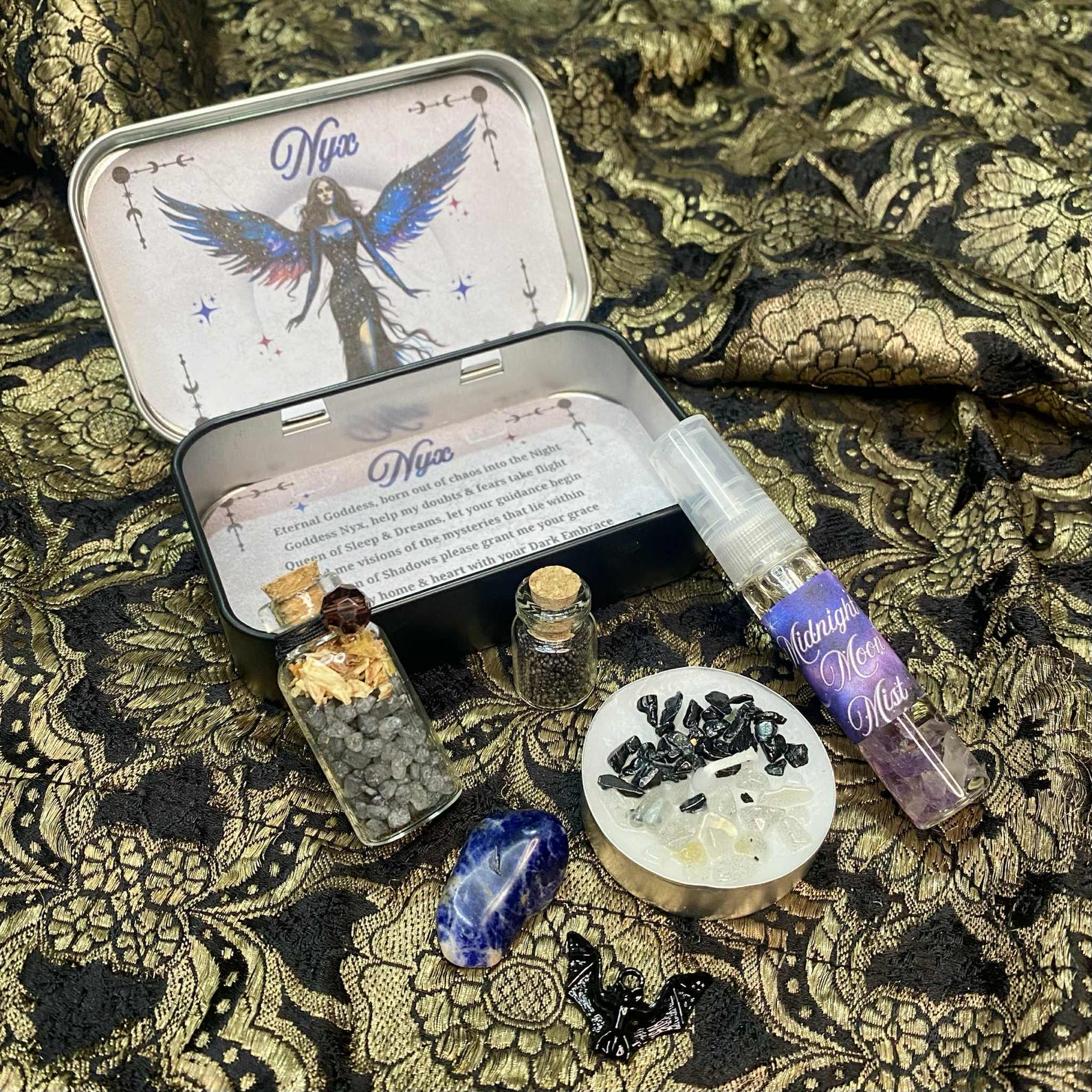 Goddess Nyx Altar Tin, Witchcraft Shrine, Hellenism Decor - Etsy