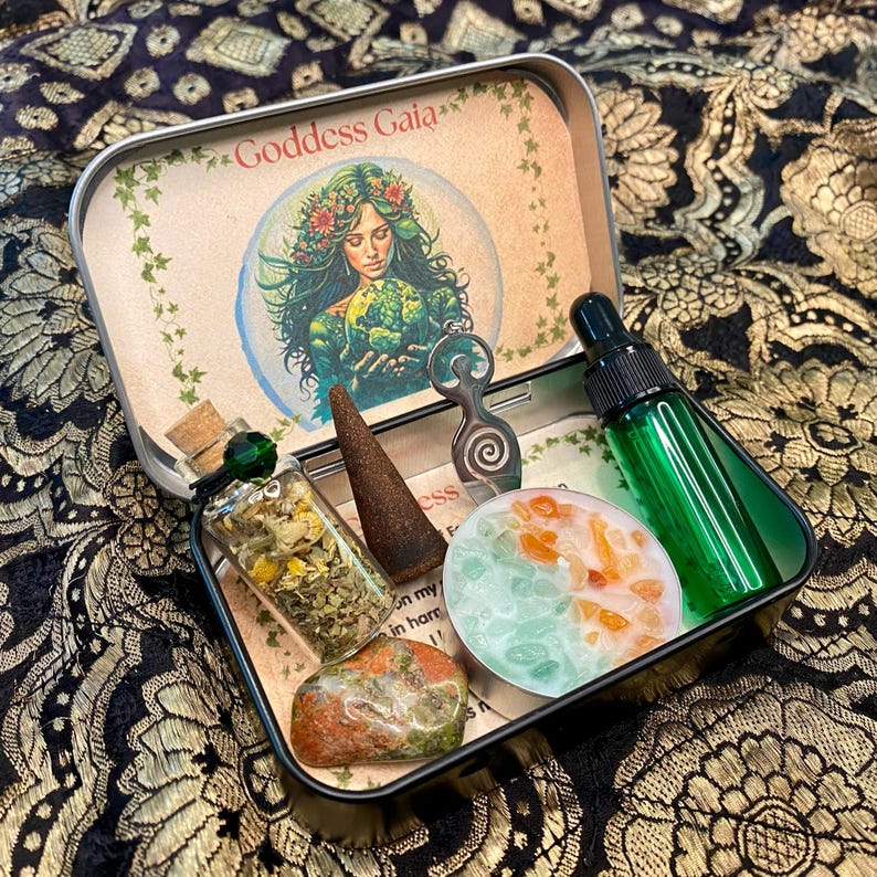 Gaia Altar Tin, Great Earth Mother Shrine Tin, Gaia Travel Altar ...
