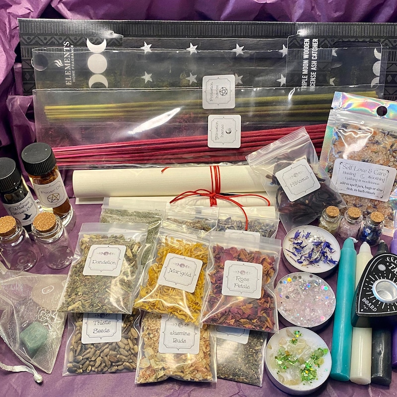 Witch Gifts - 60+ Gift Ideas for 2025